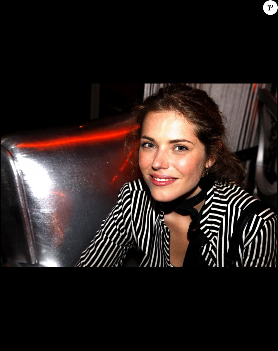 "Nos rires et nos peines" : Emma Daumas partage de beaux instants avec ...