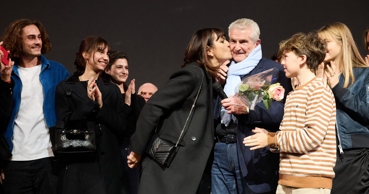Claude Lelouch fiancé à 85 ans ! La grandiose annonce qu'il a faite ... Claude Lelouch fiancé à 85 ans ! La grandiose annonce qu'il a faite ...