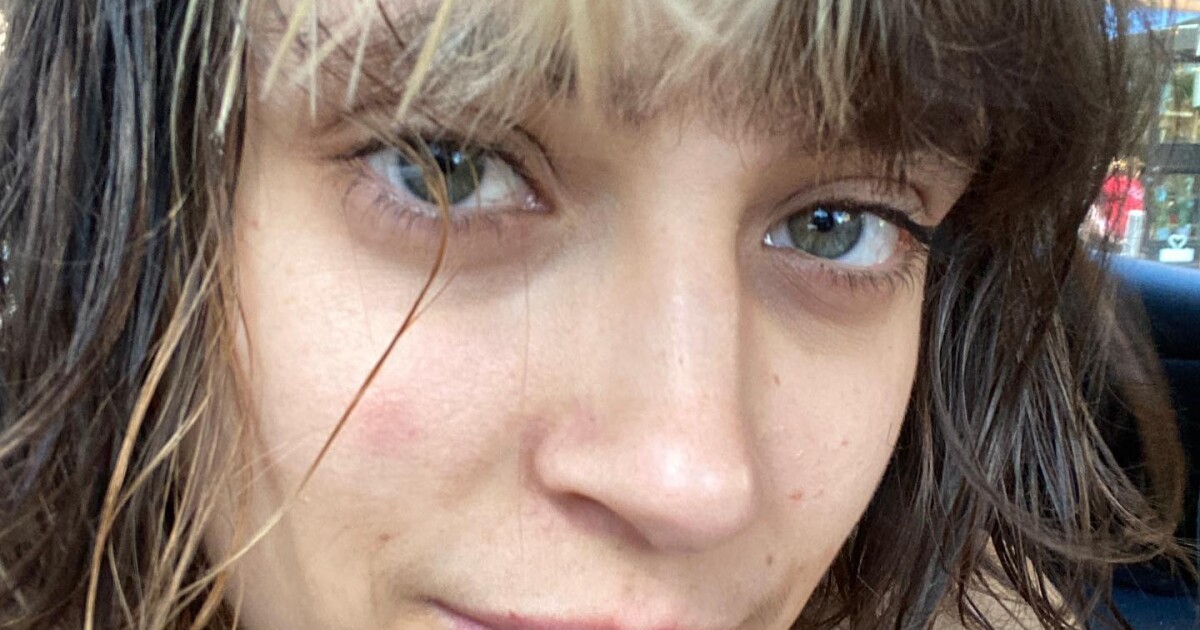 Pomme méconnaissable : la chanteuse dévoile un changement de look ...