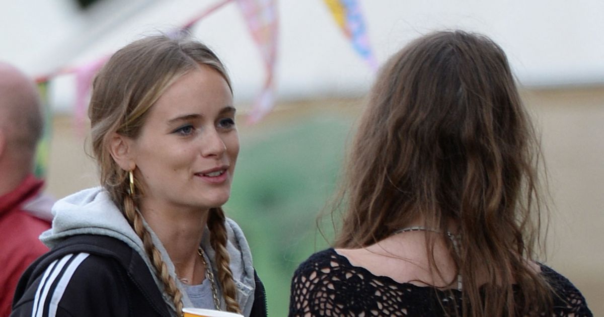 L'ancienne petite-amie du prince Harry, Cressida Bonas en backstage ...