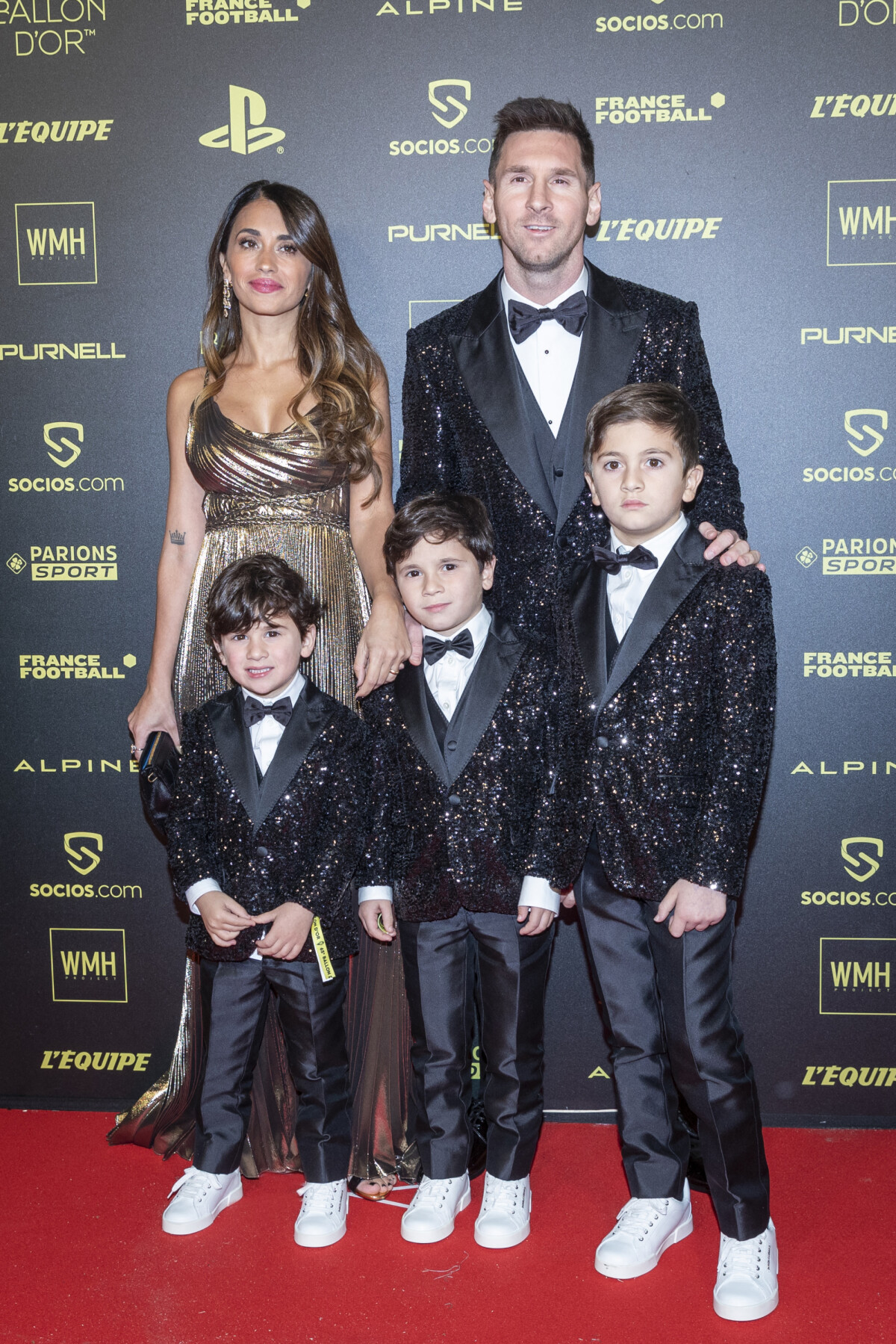 Photo : Lionel Leo Messi (Ballon d'Or pour la 7ème fois) avec sa femme ...