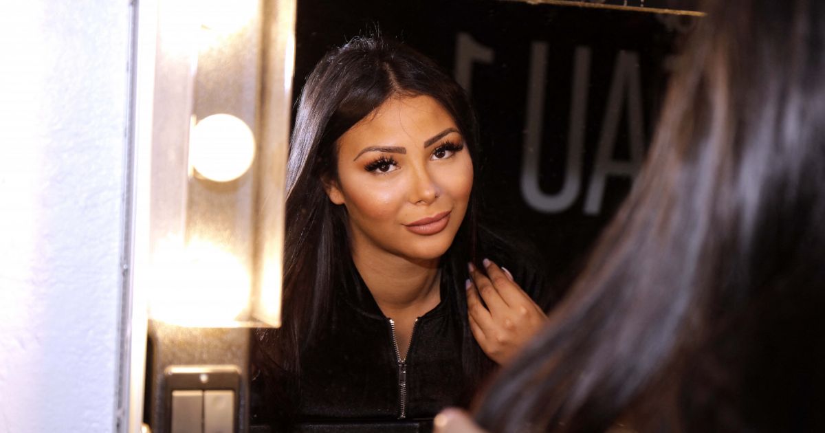 Exclusif - Portrait de Maeva Ghennam (Les Marseillais) à Paris © Cédric ...