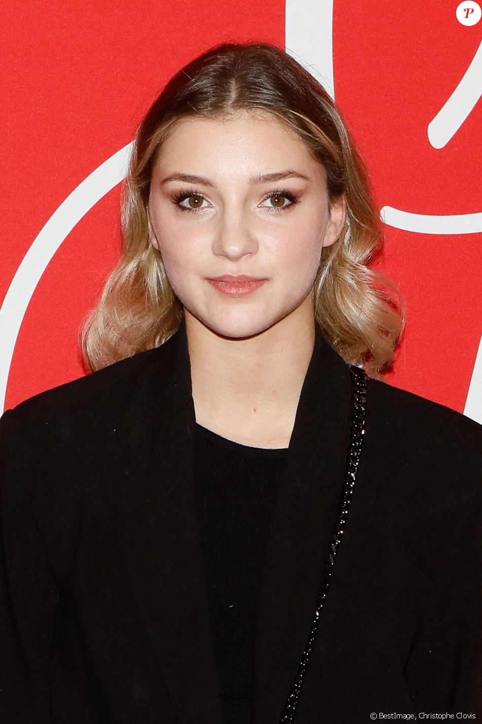 Flavie Delangle - Avant-première du film Stella est amoureuse au cinéma ...