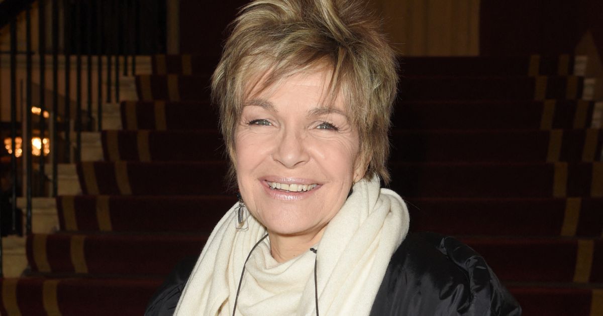 Véronique Jannot - People à la générale du woman show Vive Demain ! de ...