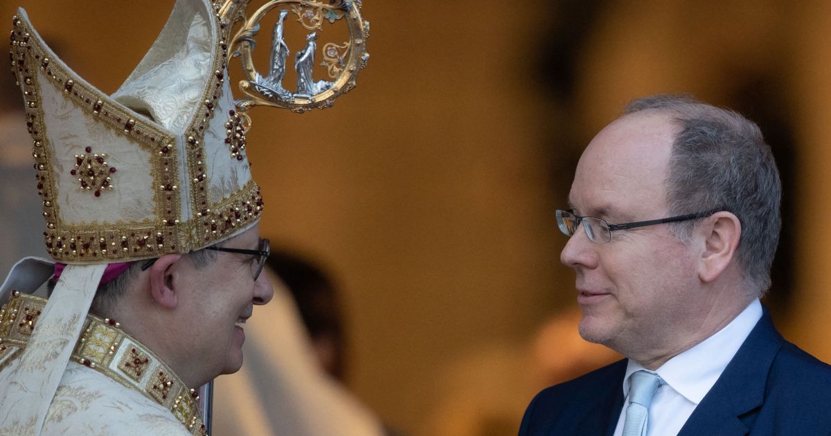 Exclusif - Ordination du nouvel archevêque de la Prinpauté de Monaco ...