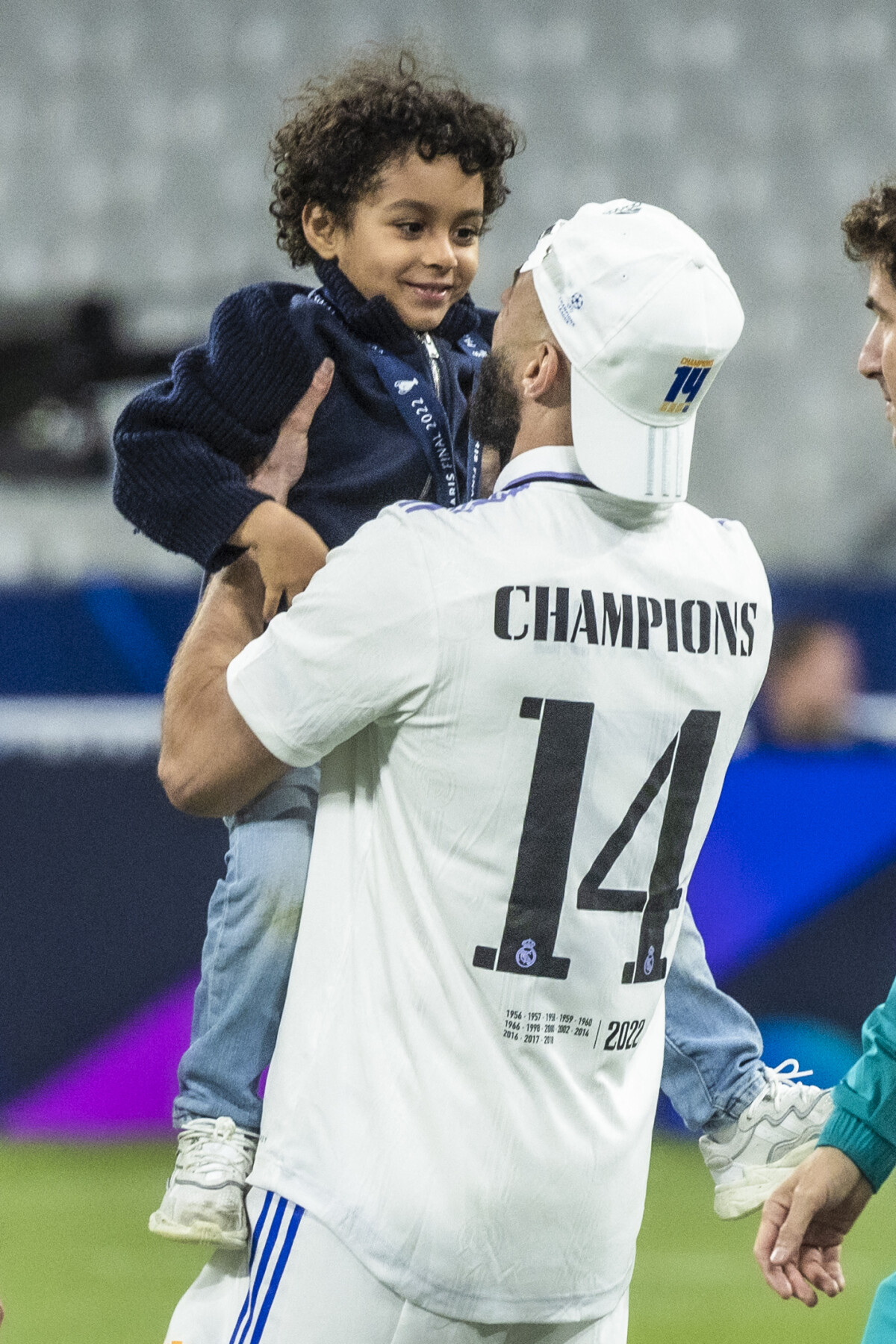 Photo : Karim Benzema et son fils Ibrahim - Les joueurs du Real Madrid ...