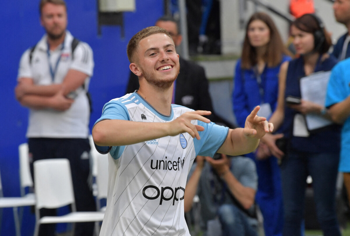 Photo : Michou (humoriste) lors du match de football caritatif entre l ...