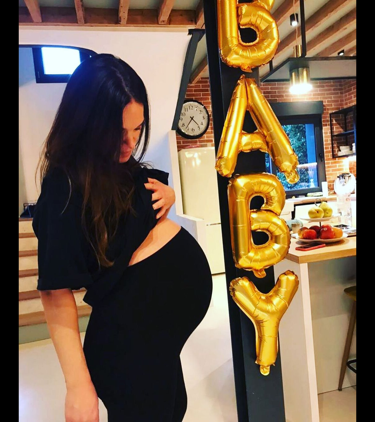 Photo : Erika Fleury lors de sa baby shower via son Instagram le 10 ...
