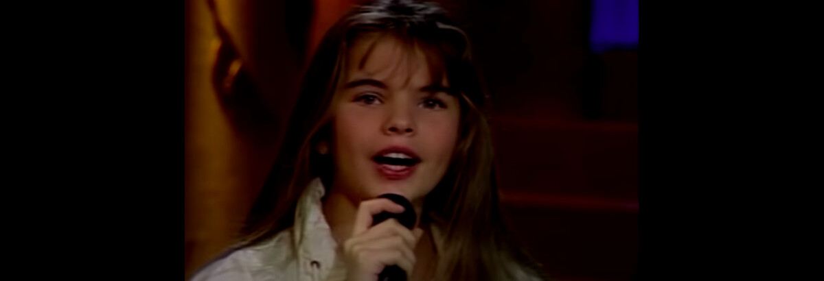 Vidéo : Quand Melody interprétait son tube Y a pas que les grands qui ...