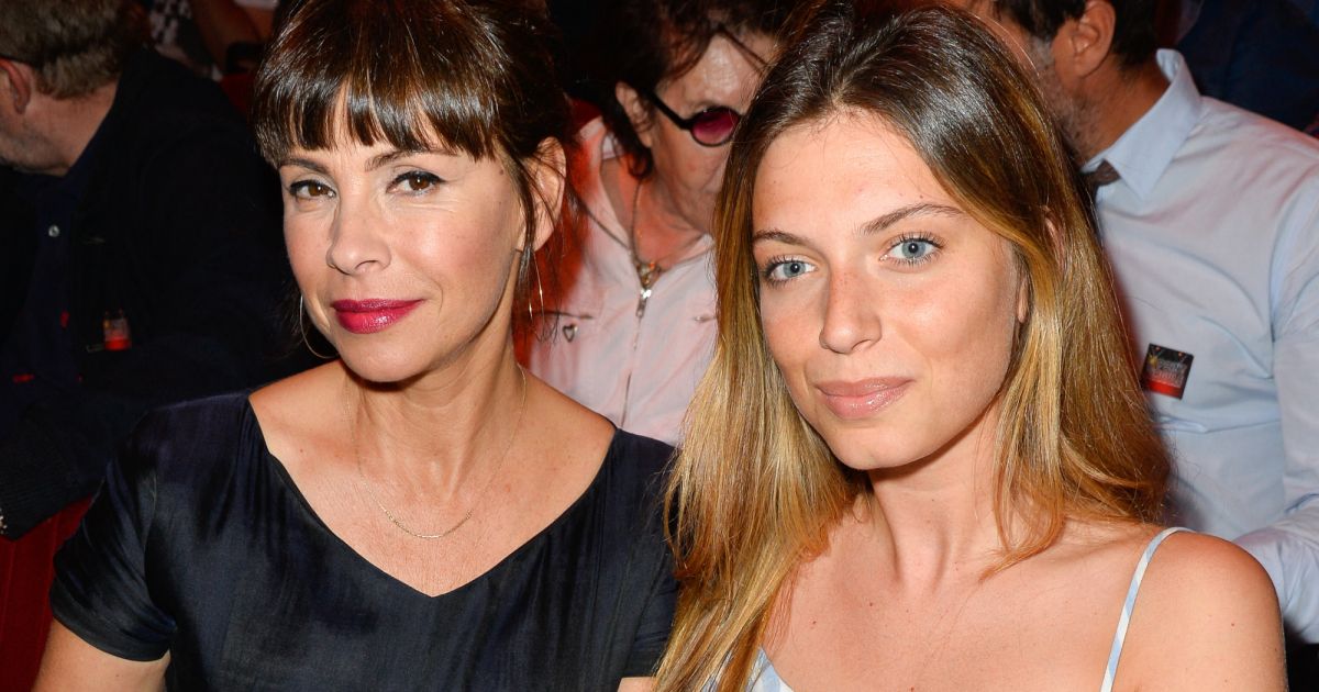 Mathilda May et sa fille Sarah - ''Le Point Virgule fait l'Olympia ...