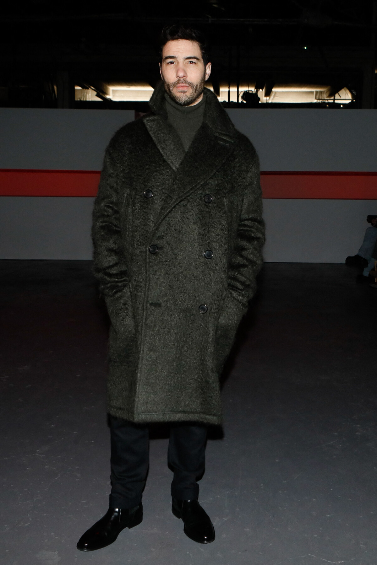 Photo : En solo, Tahar Rahim n'en était pas moins très élégant. Semi ...