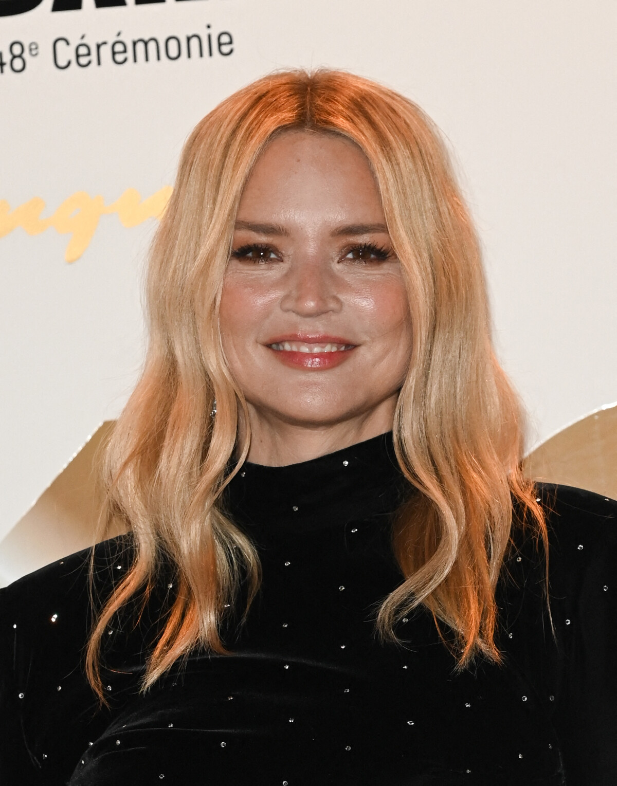 Photo : Virginie Efira - Photocall au Fouquet's après la 48ème ...