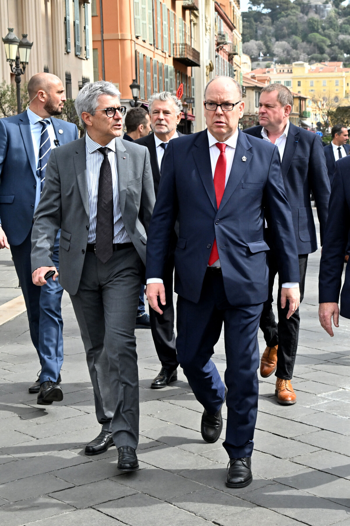Photo : Bernard Gonzalez, le préfet des Alpes-Maritimes, et le prince ...