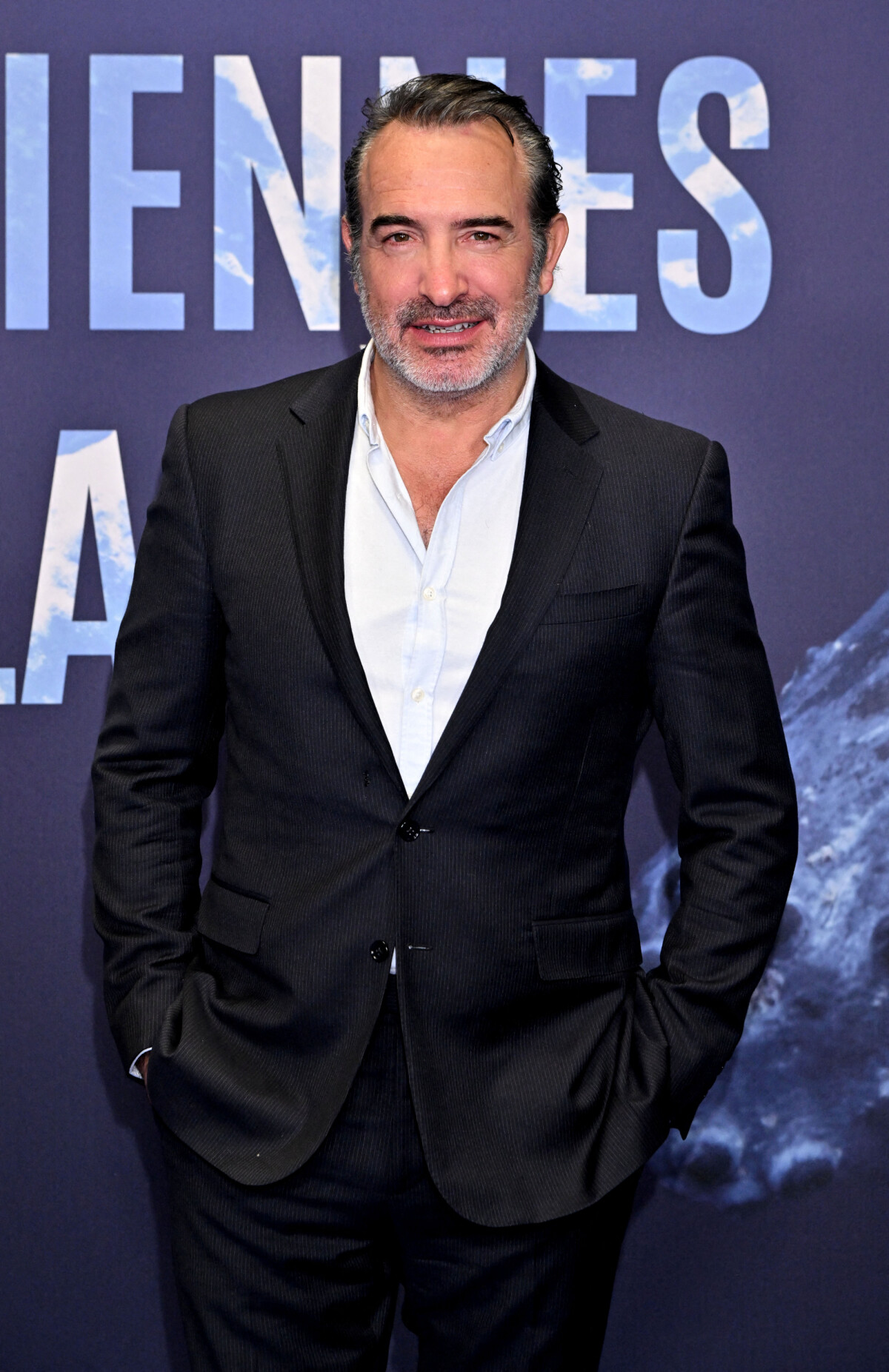 Photo : Jean Dujardin durant l'avant première mondiale au Grimaldi ... Photo : Jean Dujardin durant l'avant première mondiale au Grimaldi ...