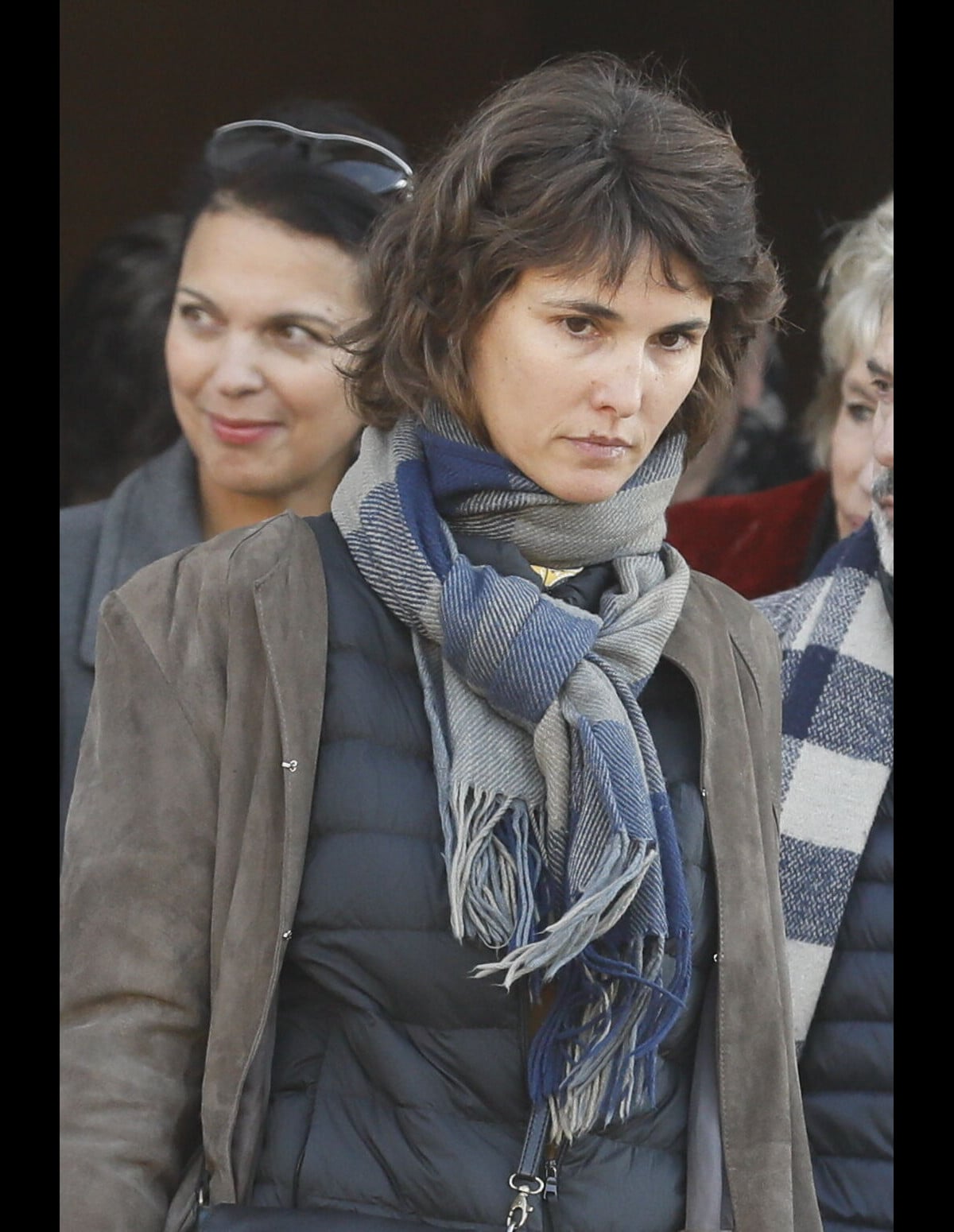 Photo : Eglantine Emeyé - Sorties des obsèques du journaliste ...