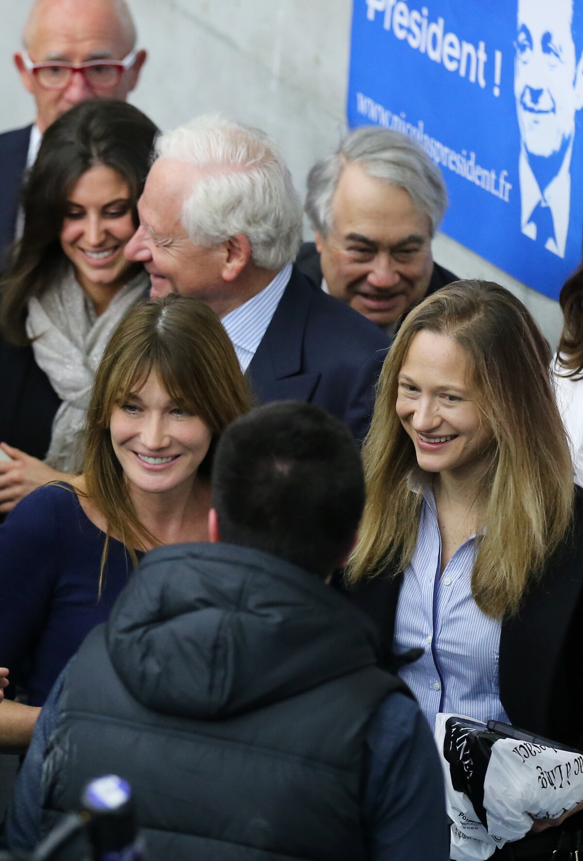 Photo : Carla Bruni-Sarkozy et sa demi-soeur Consuelo Remmert - Carla ... Photo : Carla Bruni-Sarkozy et sa demi-soeur Consuelo Remmert - Carla ...