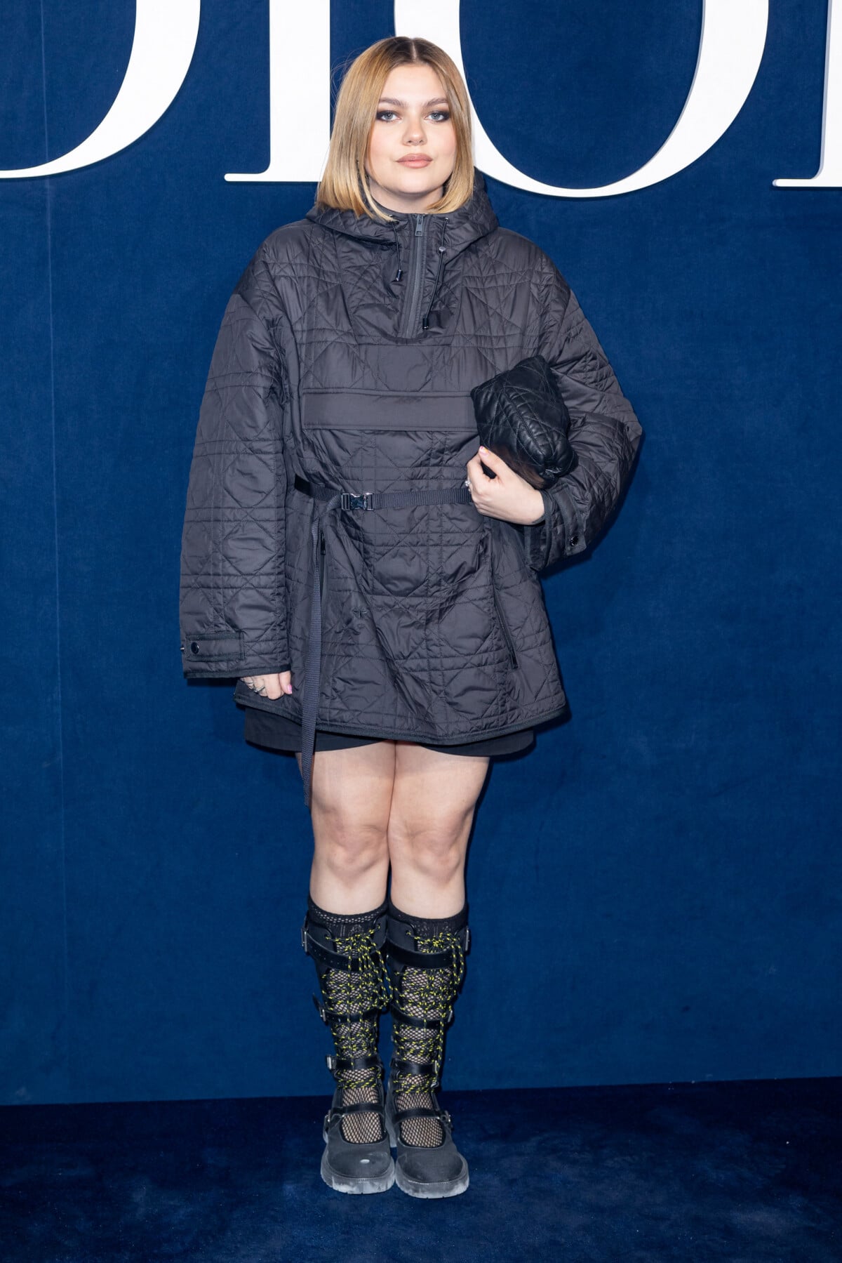 Photo : Louane Emera - Défilé Christian Dior prêt-à-porter automne ...