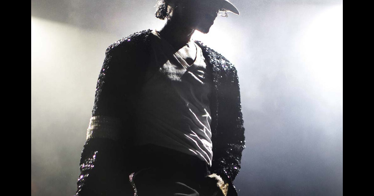 Regardez Michael Jackson chanter "This is it"... avec un guest très ...