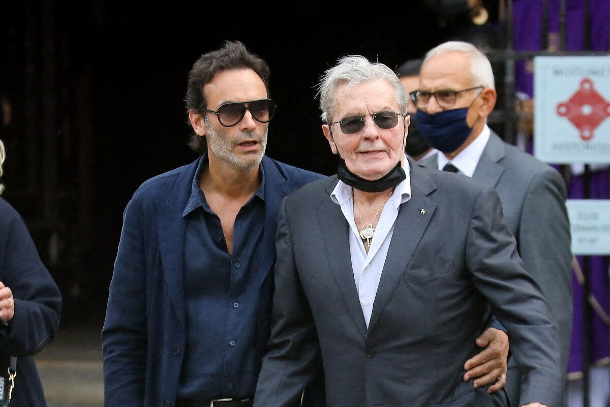 Vidéo : Alain Delon honoré : Son fils Anthony prend la relève à sa ...