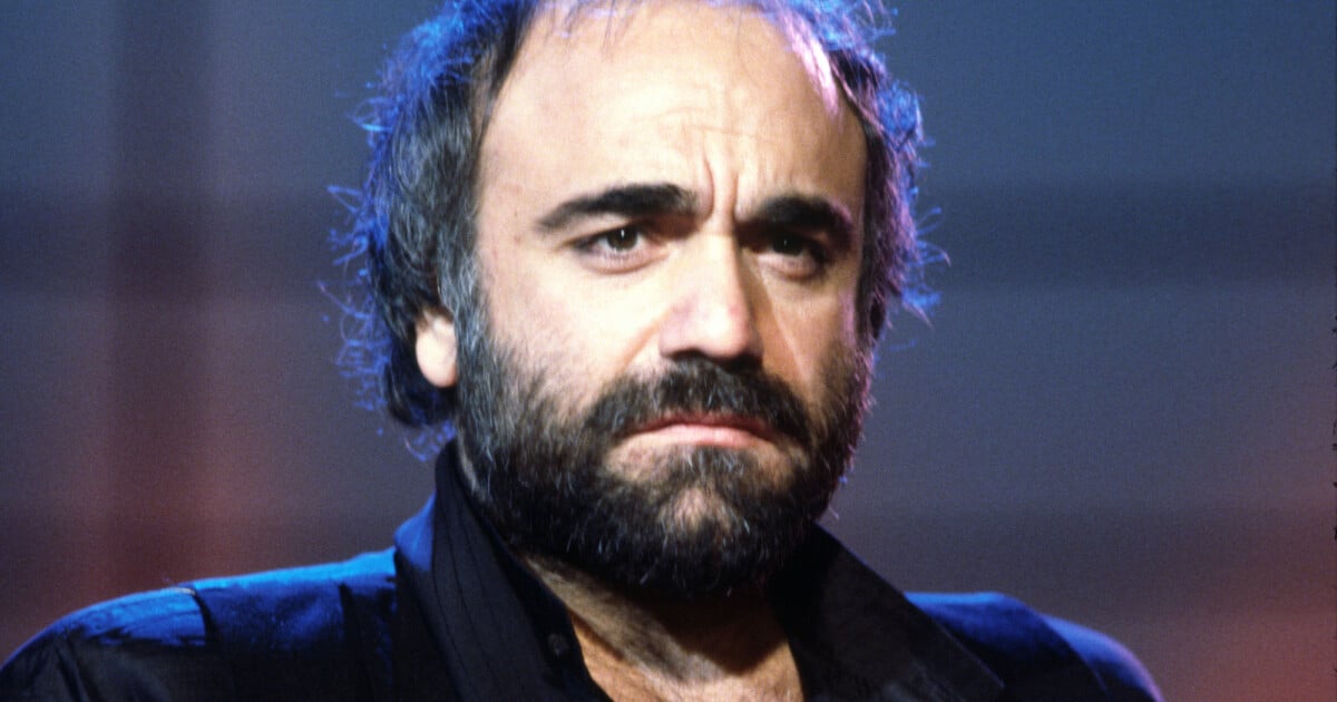 Demis Roussos atteint d'un cancer à un stade avancé : sa famille lui a ...