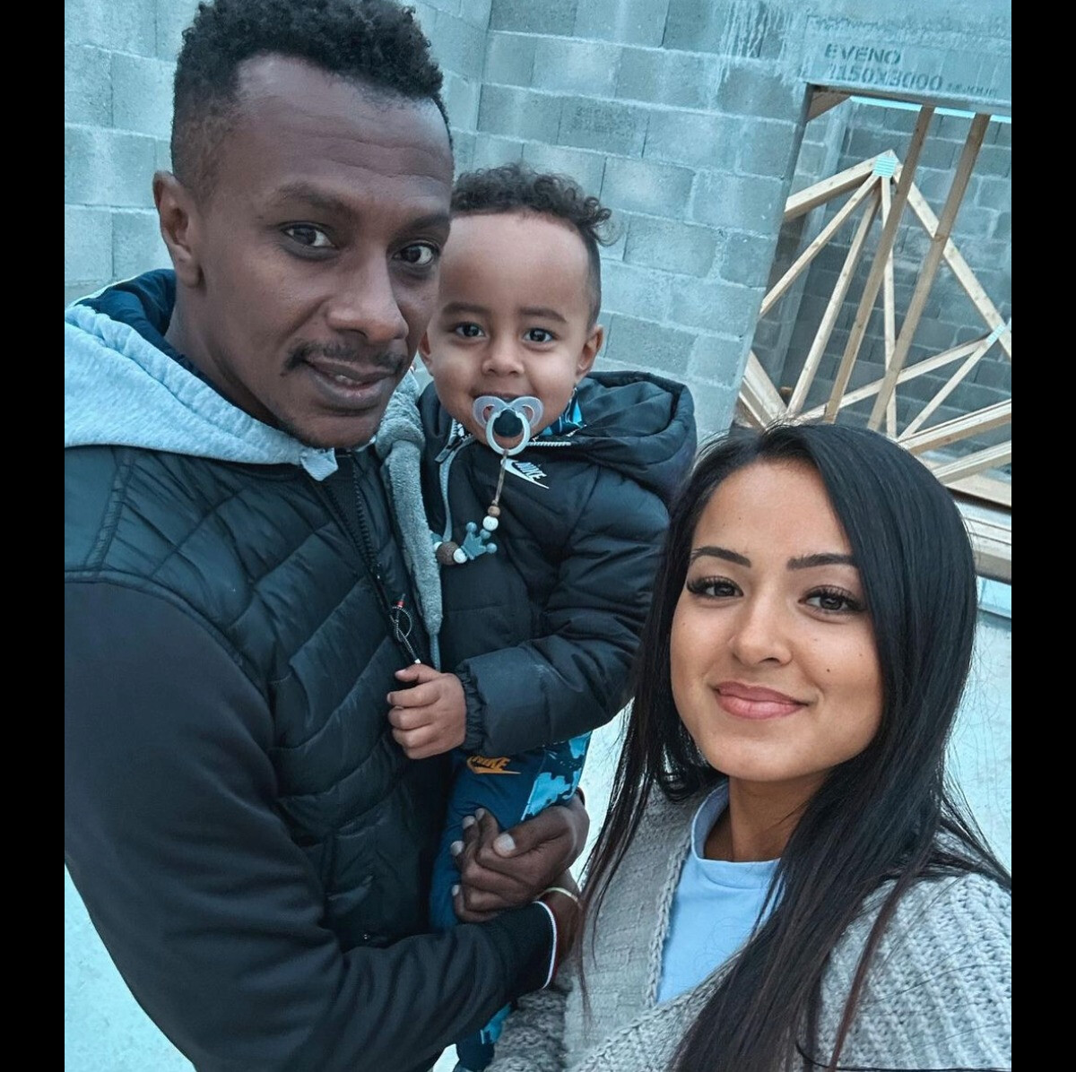 Photo : Selfie d'Olivia Gayat et de son joli clan relayé sur Instagram ...