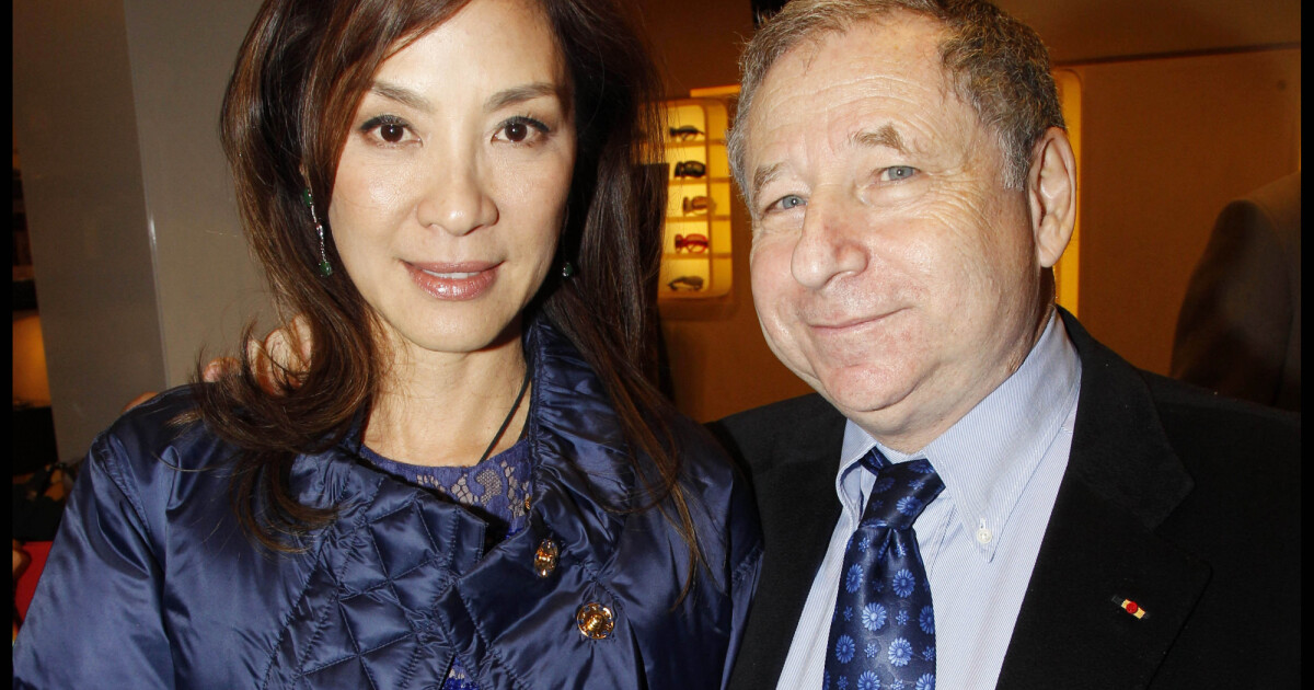 Michelle Yeoh dévoile sa tenue de mariage après 19 ans de fiançailles ...