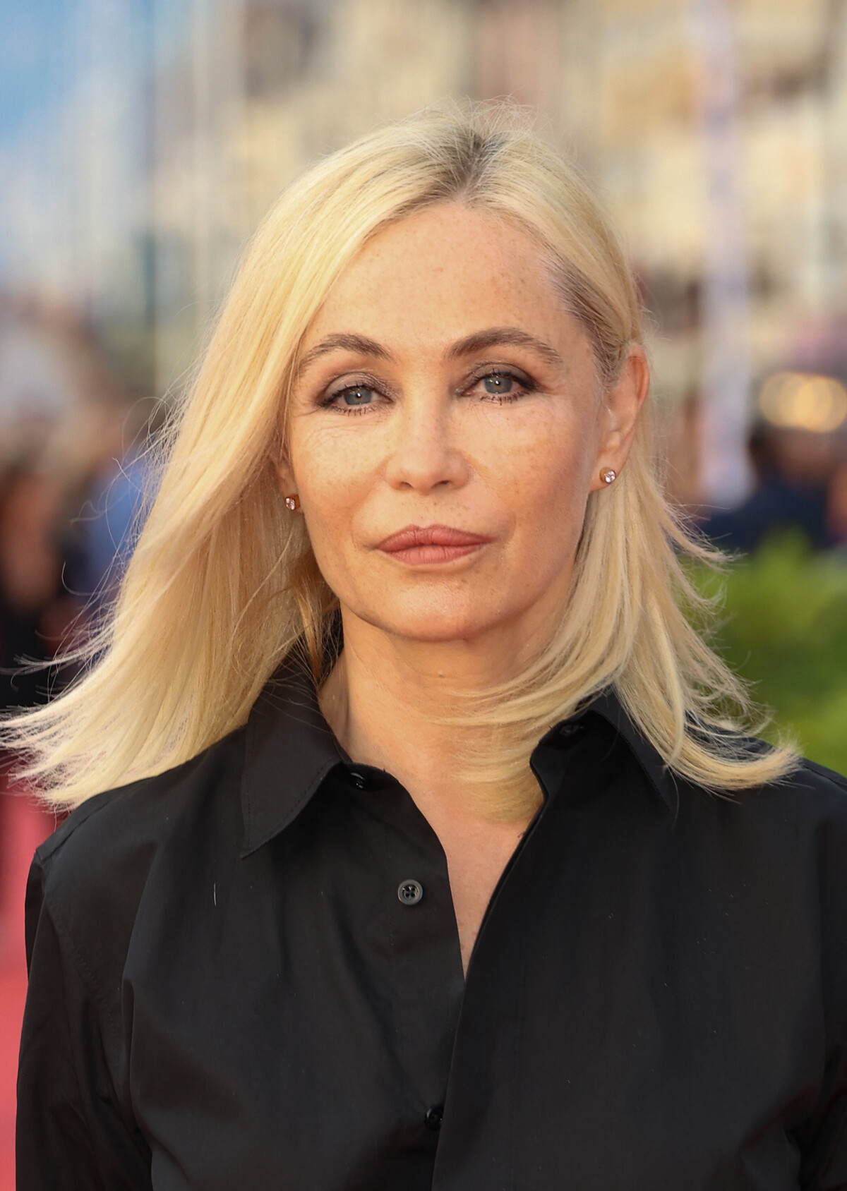 Photo Si Emmanuelle Béart Ne Révèle Pas Explicitement Lidentité De 0869