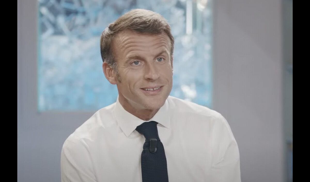 Vidéo : Emmanuel Macron interrogé par Hugo Travers pour sa chaîne Hugo ...