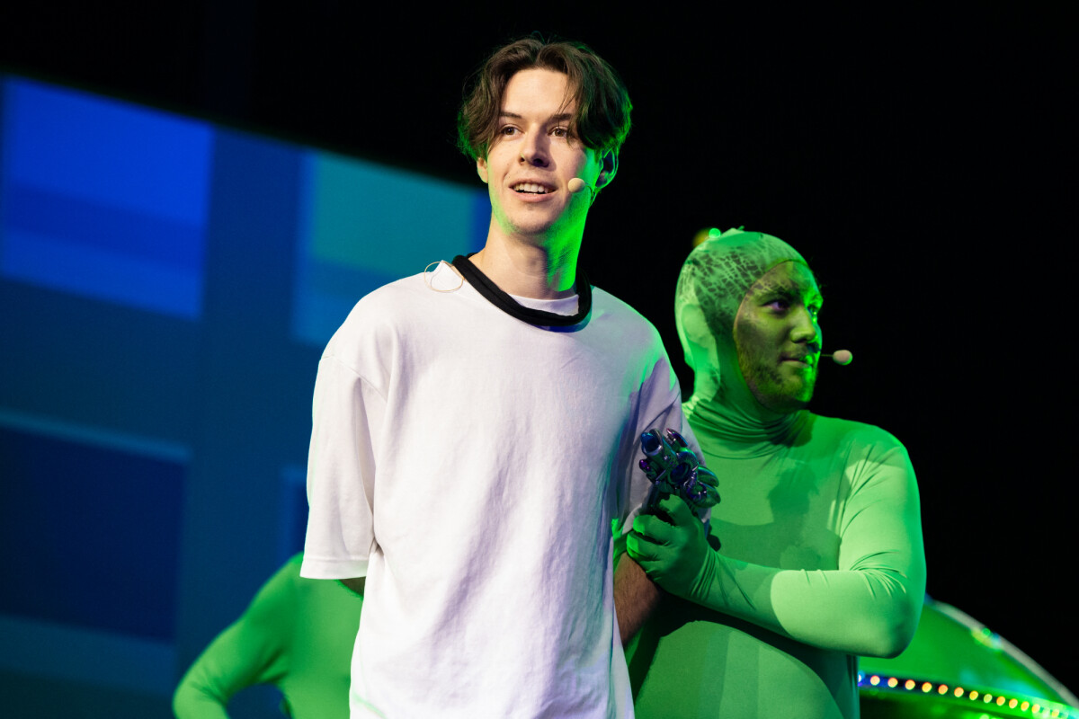 Photo : SEB (@seblafrite) - L'émission Zen de M.Biaggi investit le ...