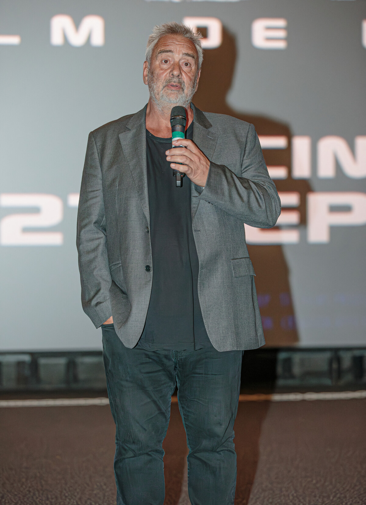 Photo : Exclusif - Luc Besson présente son film DogMan au cinéma ...