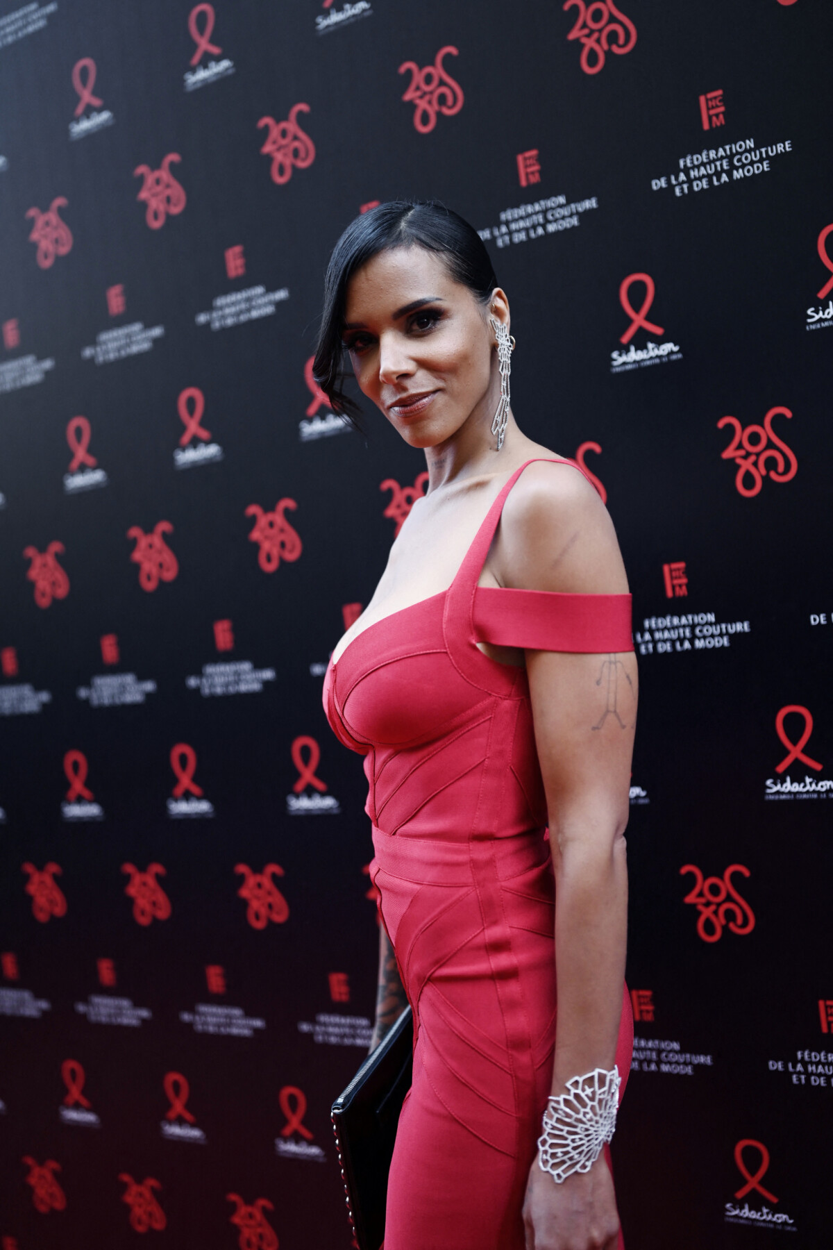 Photo : Shy'm - Photocall de la 20ème édition du dîner de la Mode du Sidaction, "Annees Palace ...