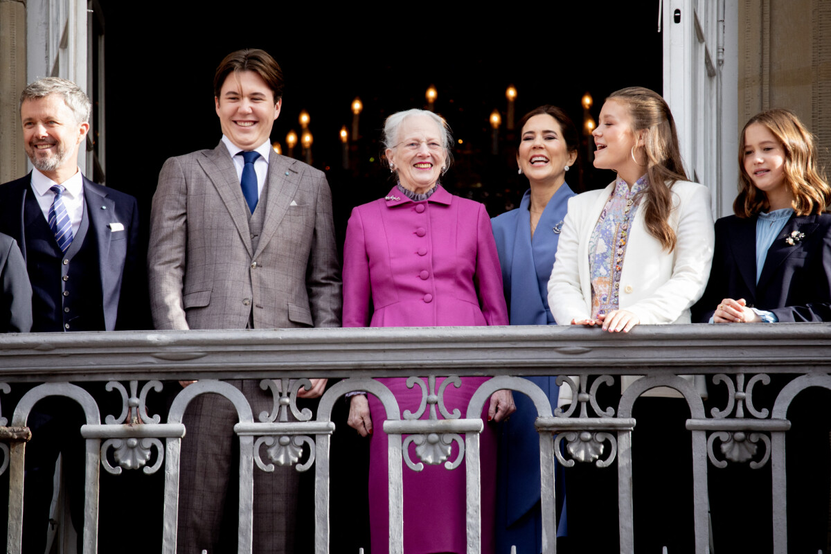 Photo : Le prince Christian de Danemark fête ses 18 ans entouré de la ...