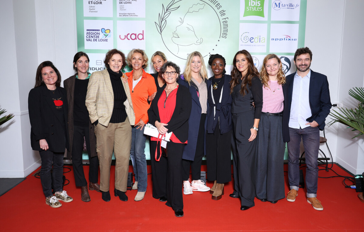 Photo : Exclusif - Caroline Vabre, guest, Claire Debout, Corinne Touzet ...
