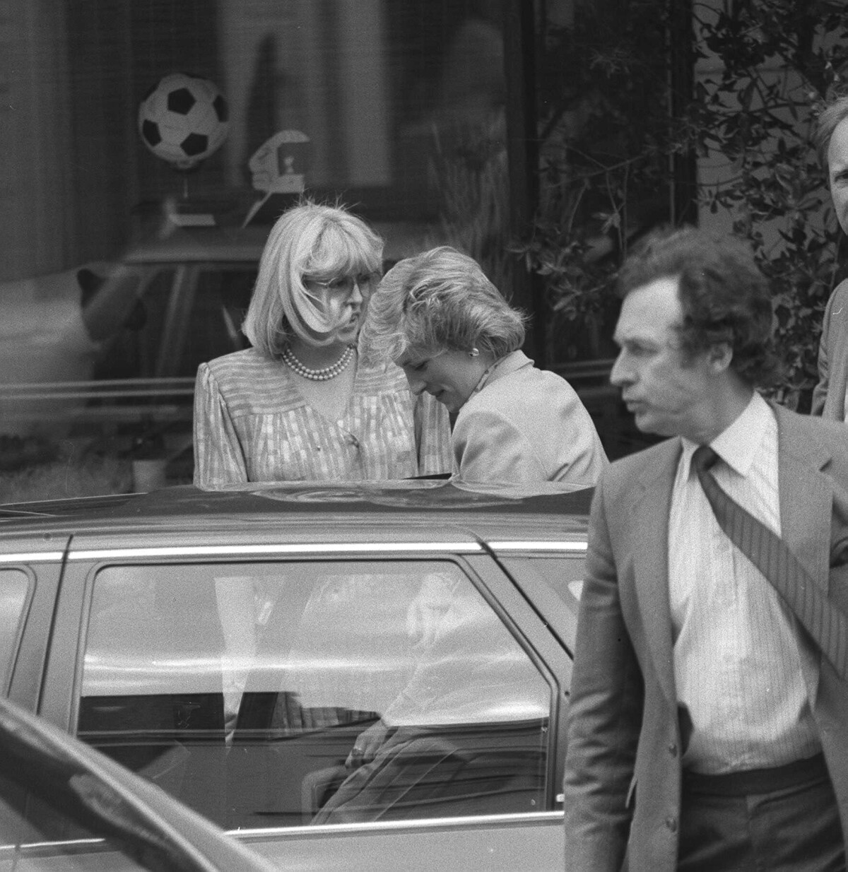 Photo : Princesse Diana et Lady Dale Tryon, San Lorenzo, Juin 1986 ...