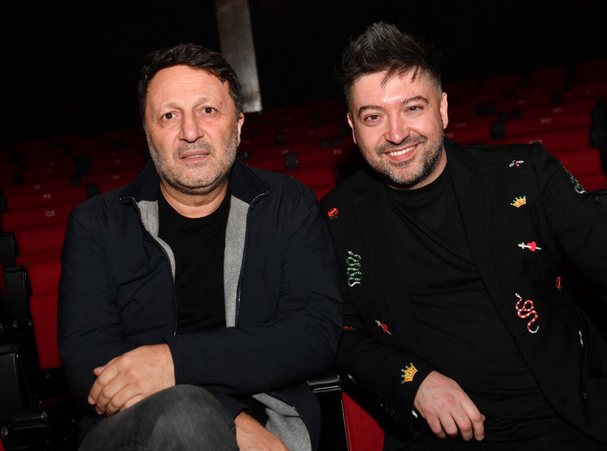 Photo : Arthur (Jacques Essebag), Chris Marques au concert de M.Galanter au théâtre Music-Hall ...