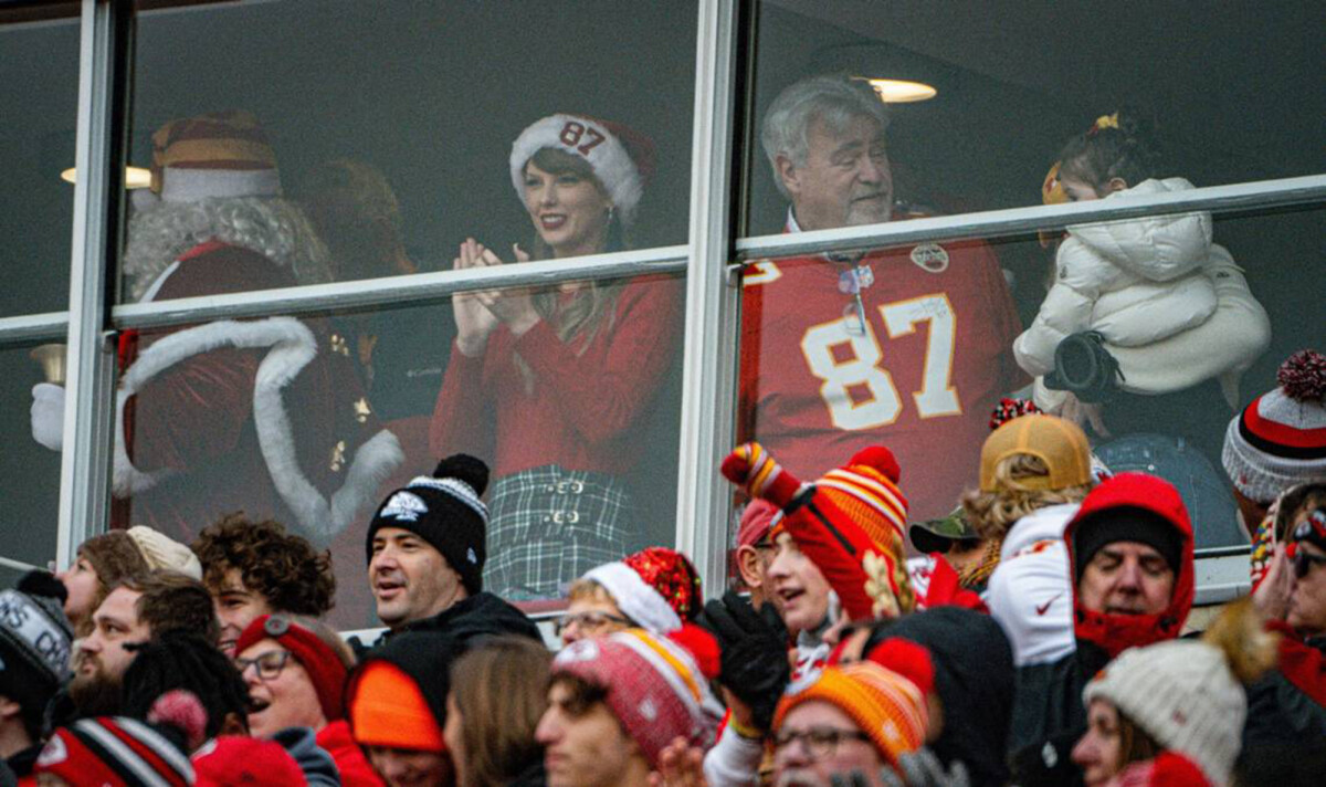 Photo : Le joueur de football américain des Chiefs de Kansas City avec ...