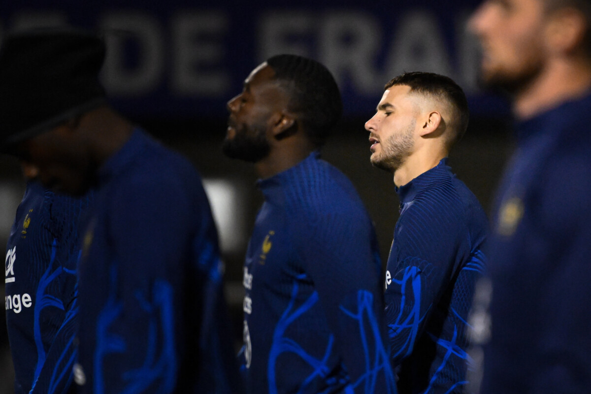 Photo : Entraînement de l'équipe de France de football à Clairefontaine ...