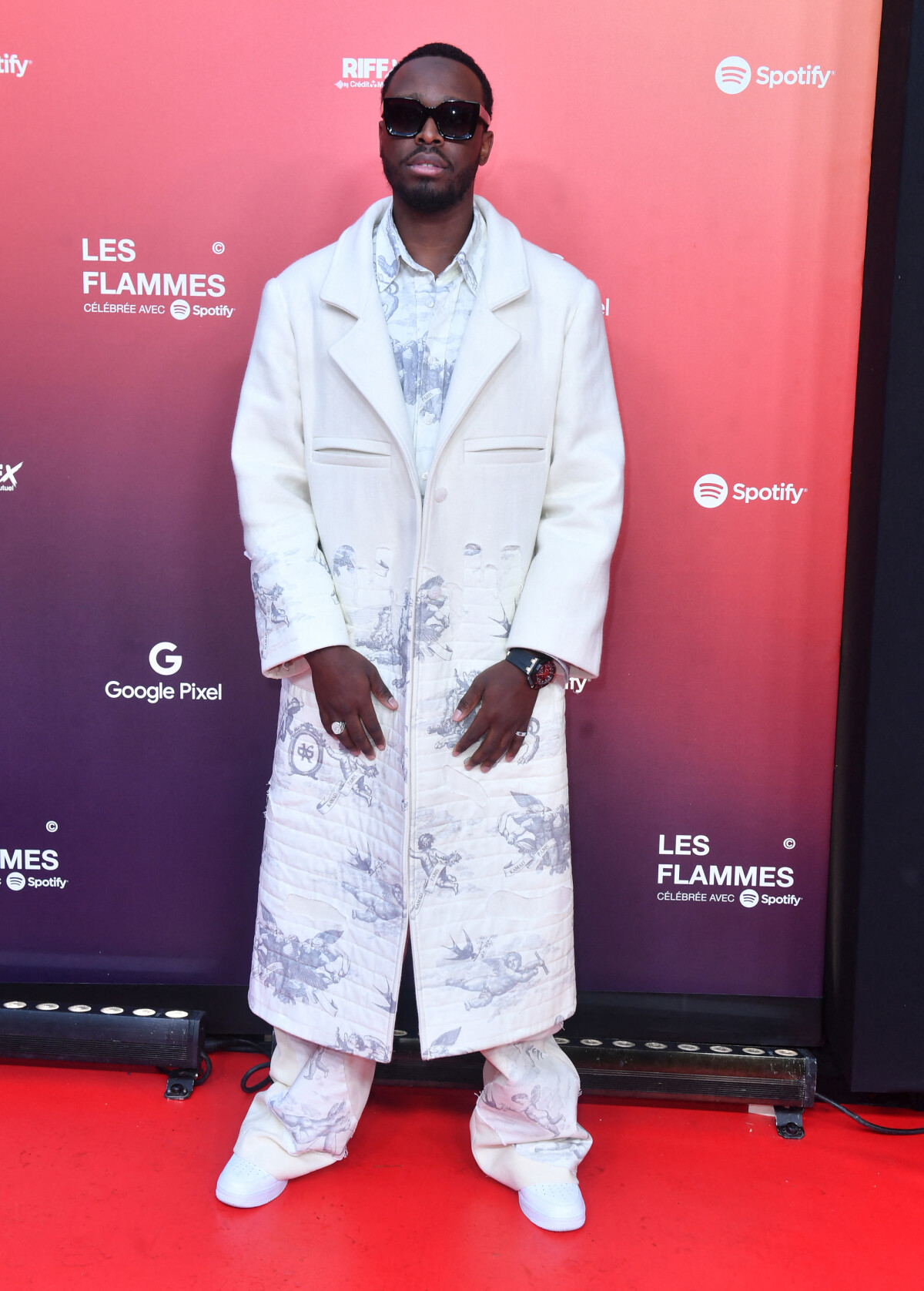 Photo : Dadju - Photocall de la première cérémonie des Flammes, dédiée ...