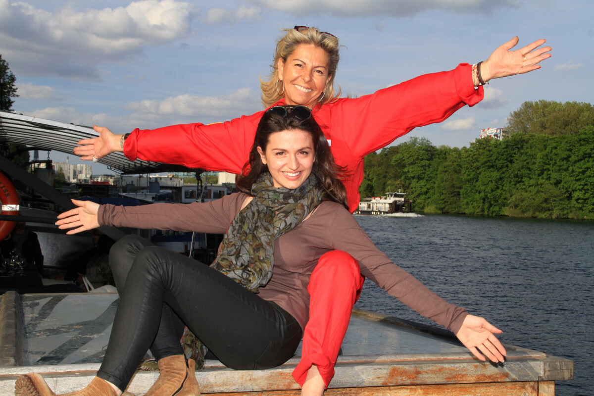 Photo : Exclusif - Victoire, la fille de Caroline - Caroline Margeridon ...