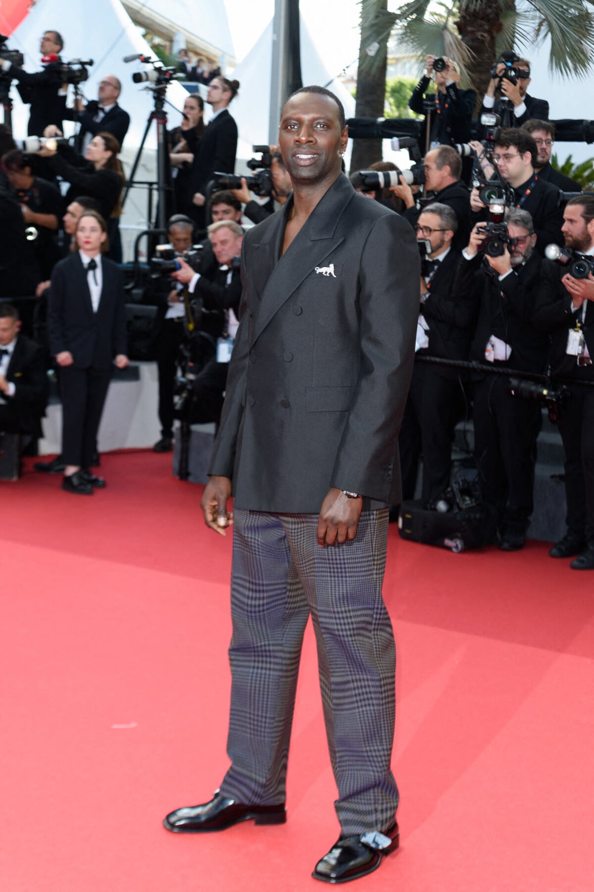 Photo : Omar Sy assiste au tapis rouge de "Megalopolis" au Palais des ...