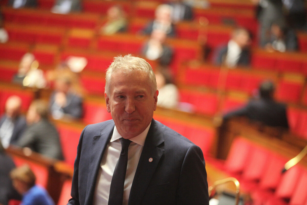 Photo : Philippe Ballard - Questions au gouvernement à l'Assemblée ...
