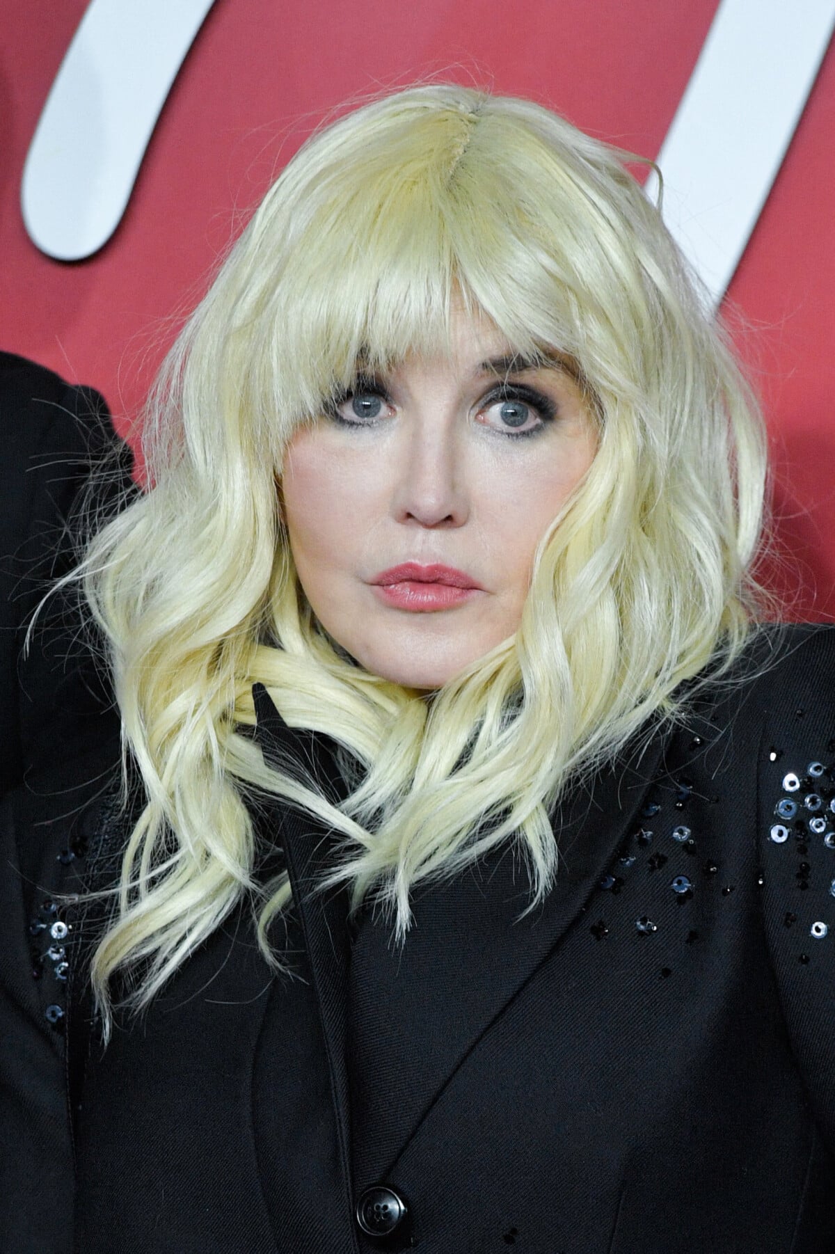 Photo : Isabelle Adjani assiste aux Fashion Awards 2022 au Royal Albert ...