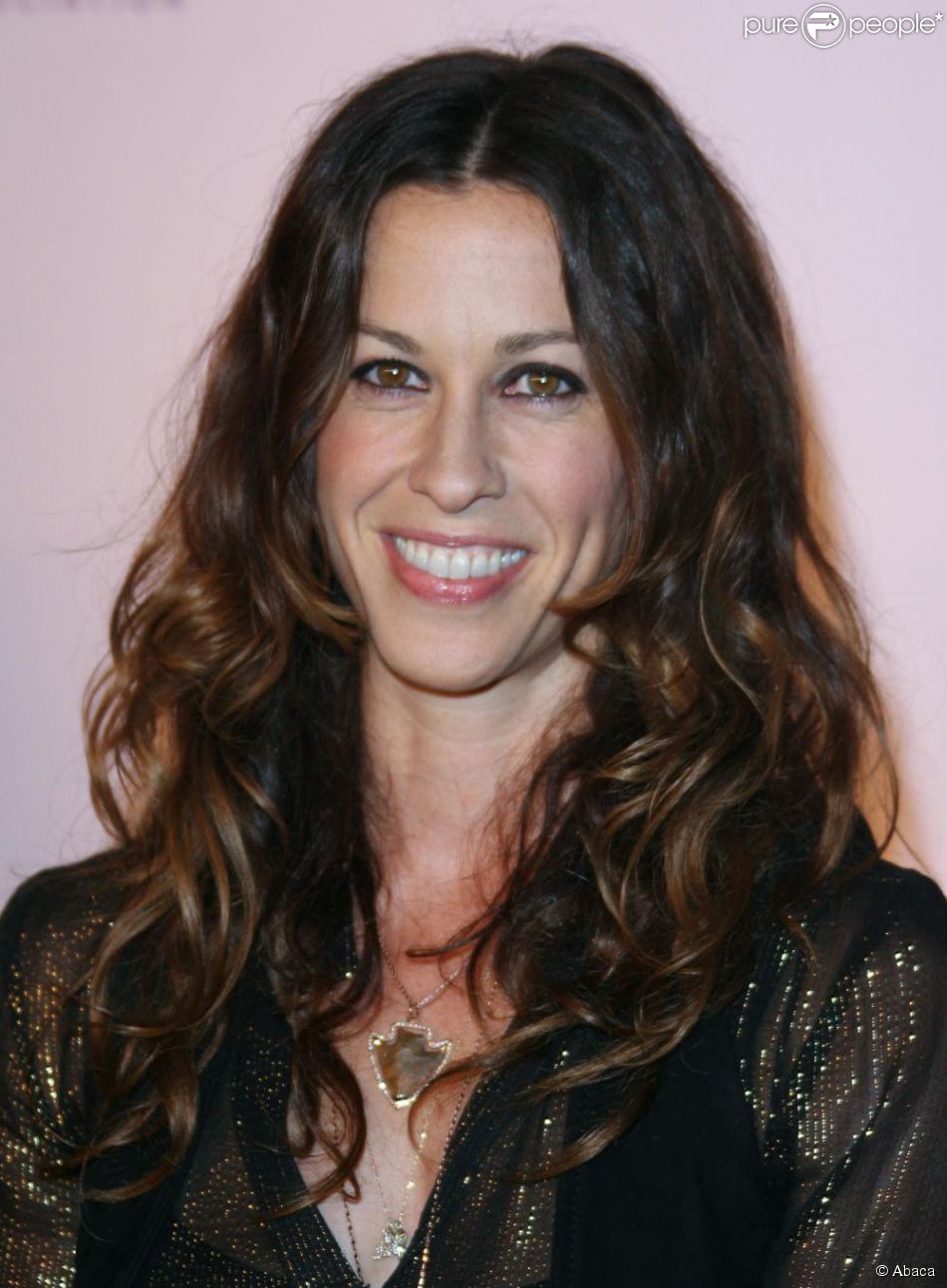 Alanis Morissette - Purepeople