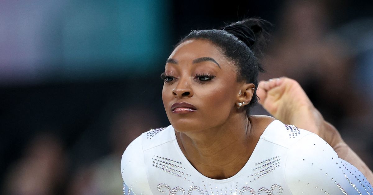 Simone Biles : Après 24 ans d'absence, sa mère biologique et ancienne ...