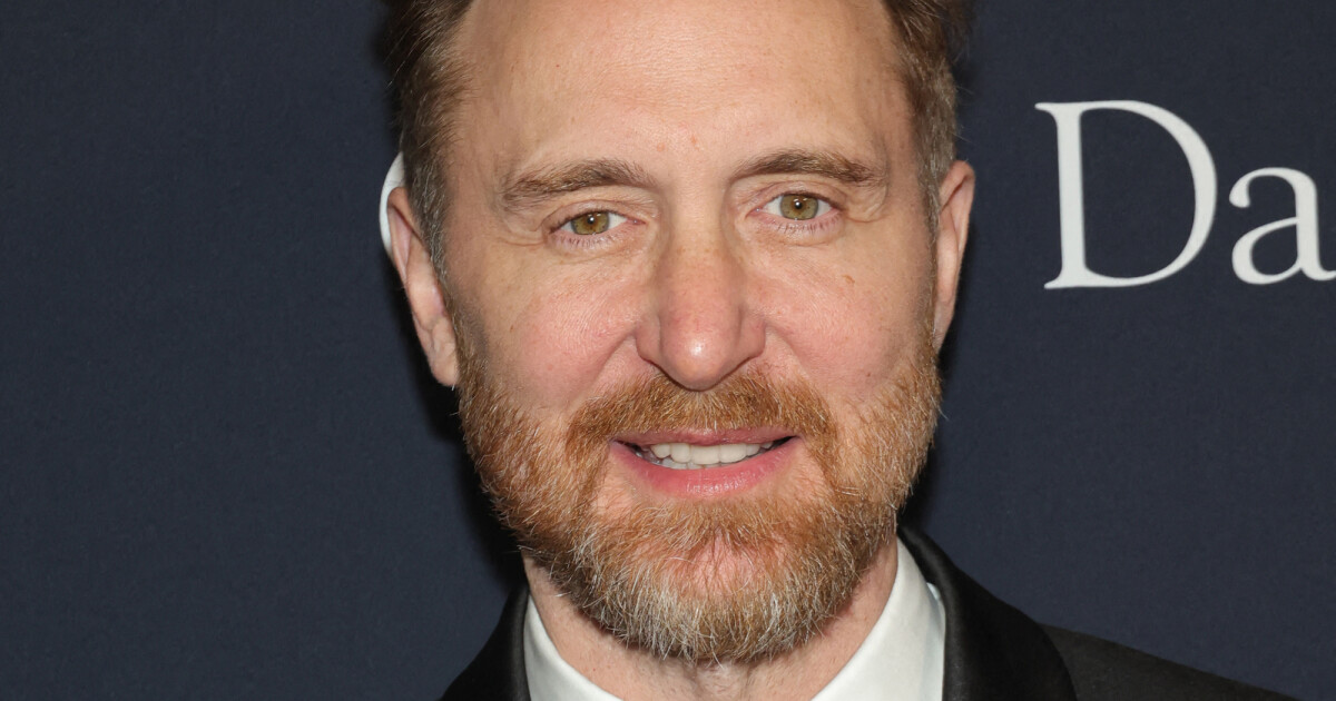 David Guetta à nouveau papa à 56 ans : il pose avec son adorable bébé ...