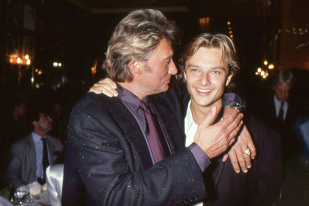 Photo : Johnny Hallyday et David Hallyday( Fouquet's 29/10/1989) - Purepeople