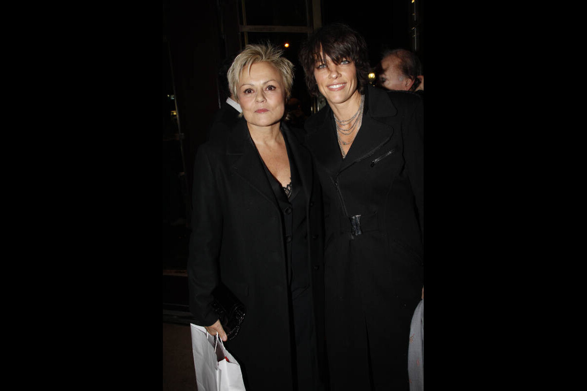 Photo : Muriel Robin et Anne Le Nen en mars 2012 à Paris - Purepeople