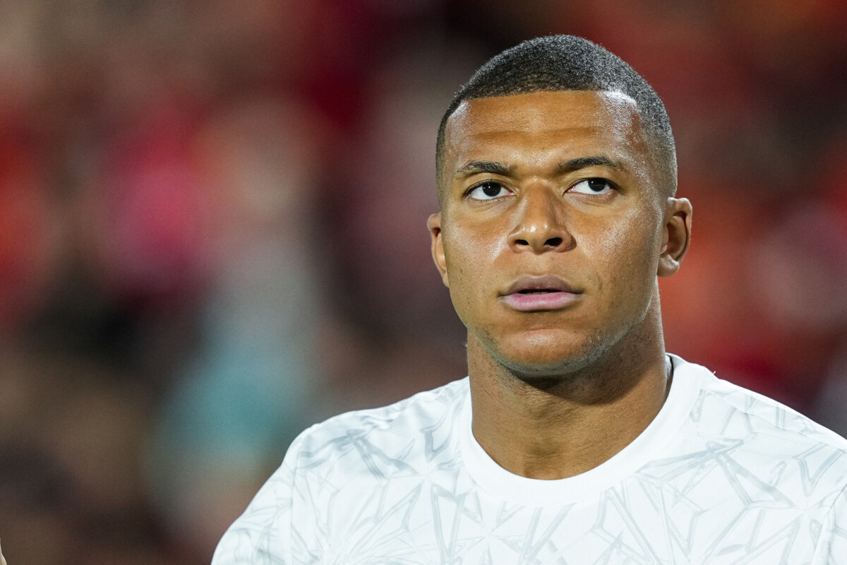 Photo : Kylian Mbappé réclame 55 millions d'euros au motif de salaires ... Photo : Kylian Mbappé réclame 55 millions d'euros au motif de salaires ...