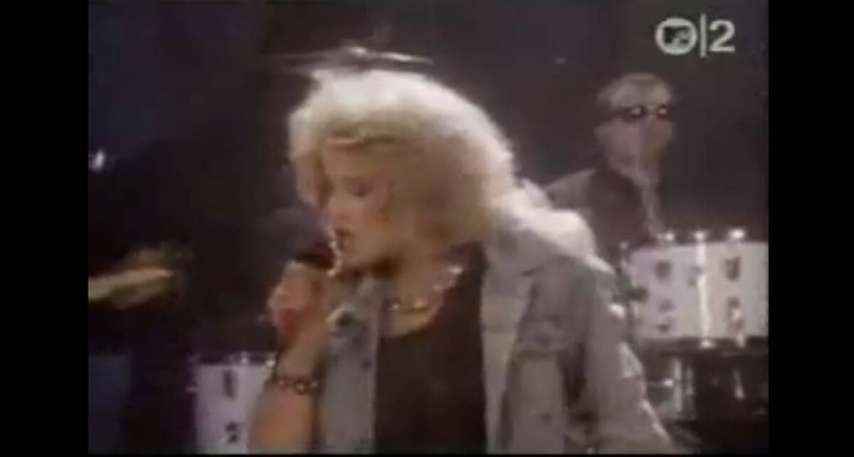 Vidéo : Samantha Fox avait la rage de réussir dans les années 80, avec ...