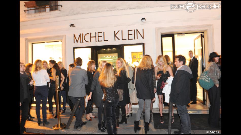 L'inauguration de la boutique de Michel Klein au 9 rue Jacob dans le 6e arrondissement de Paris ...